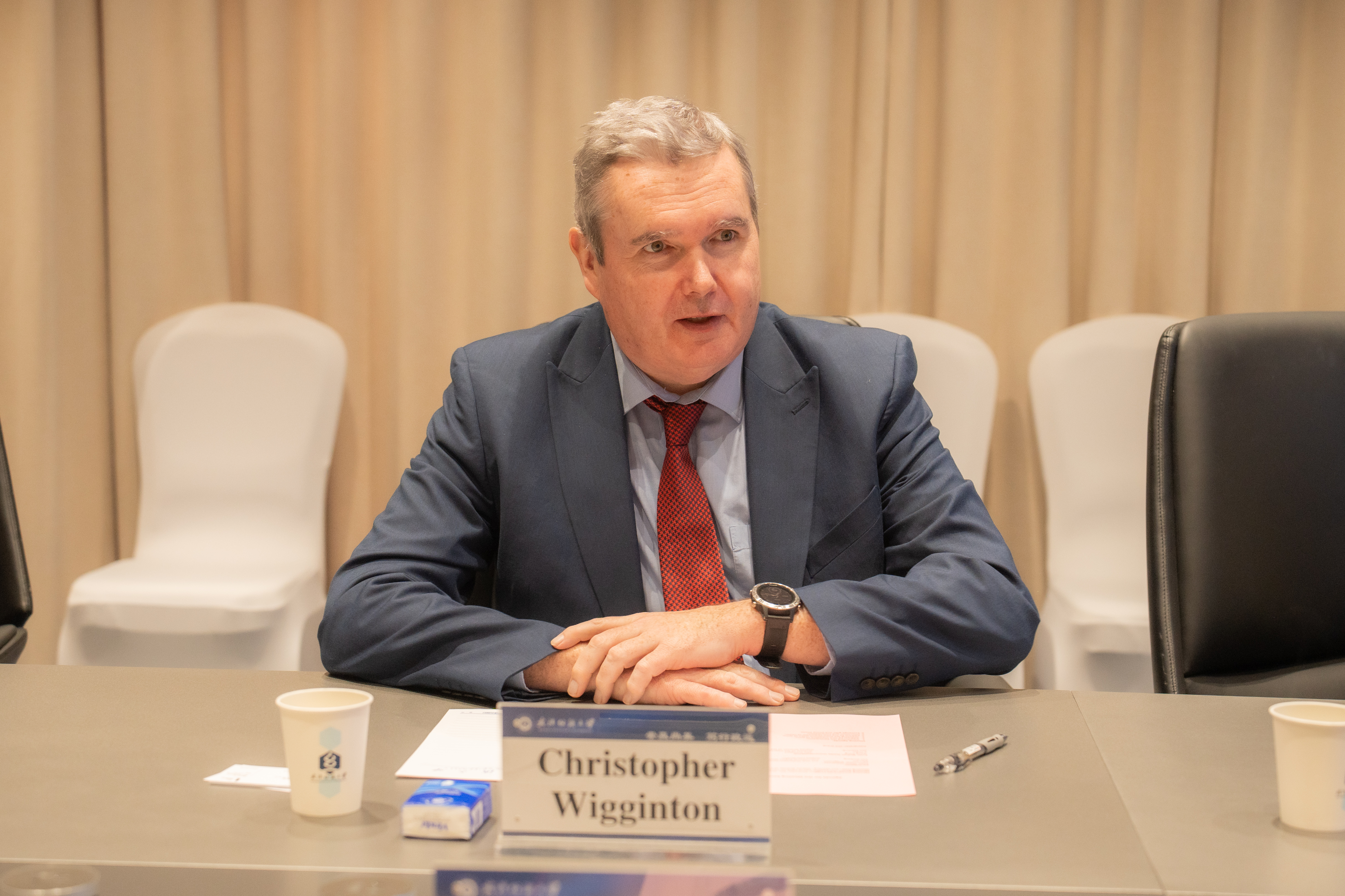 英国阿尔斯特大学副校长Christopher Wigginton一行来校访问-武汉纺织大学国际交流处